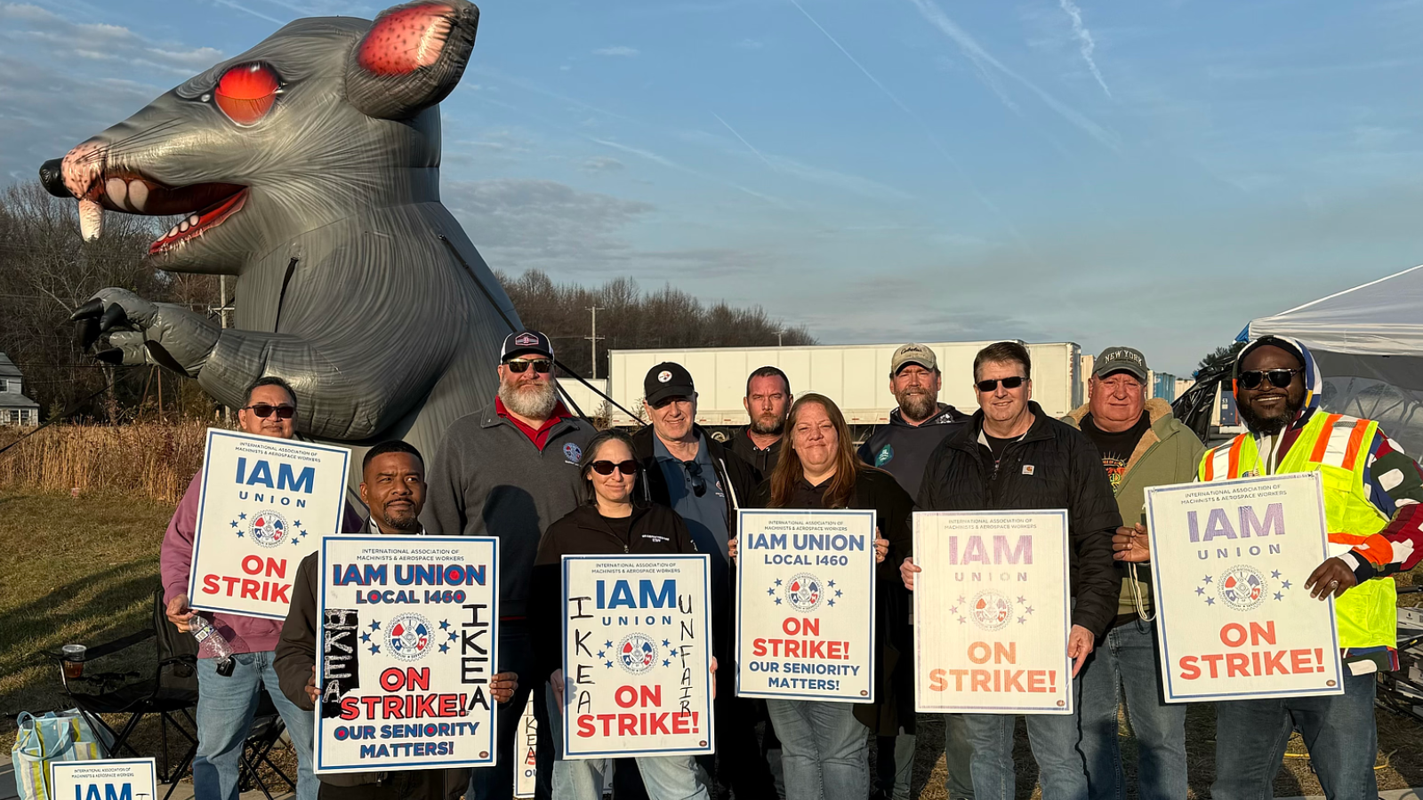 IAM-Represented Workers Employed At An IKEA Distribution Center In ...